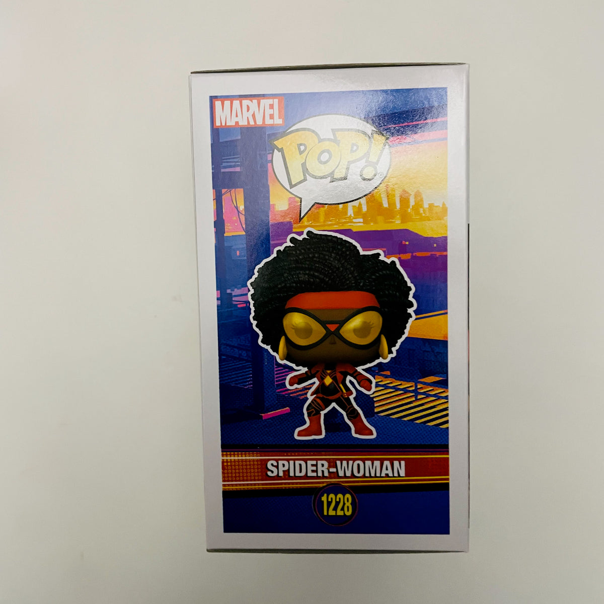 Funko POP! Spider Man Spiderverse #1228 - Spider-Woman & Protector ...